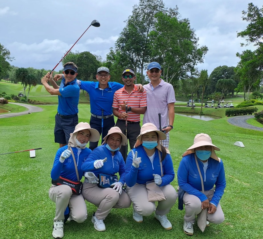 Revolution in the Rough: The Rising Popularity of Amateur Golf ...